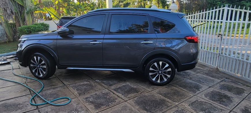 BR-V prices - sell, buy, ads on Jacars.net