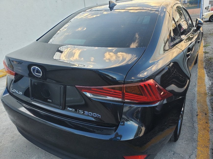 Lexus Cars For Sale In Jamaica. Sell, Buy New Or Used Lexus - Free Ads ...